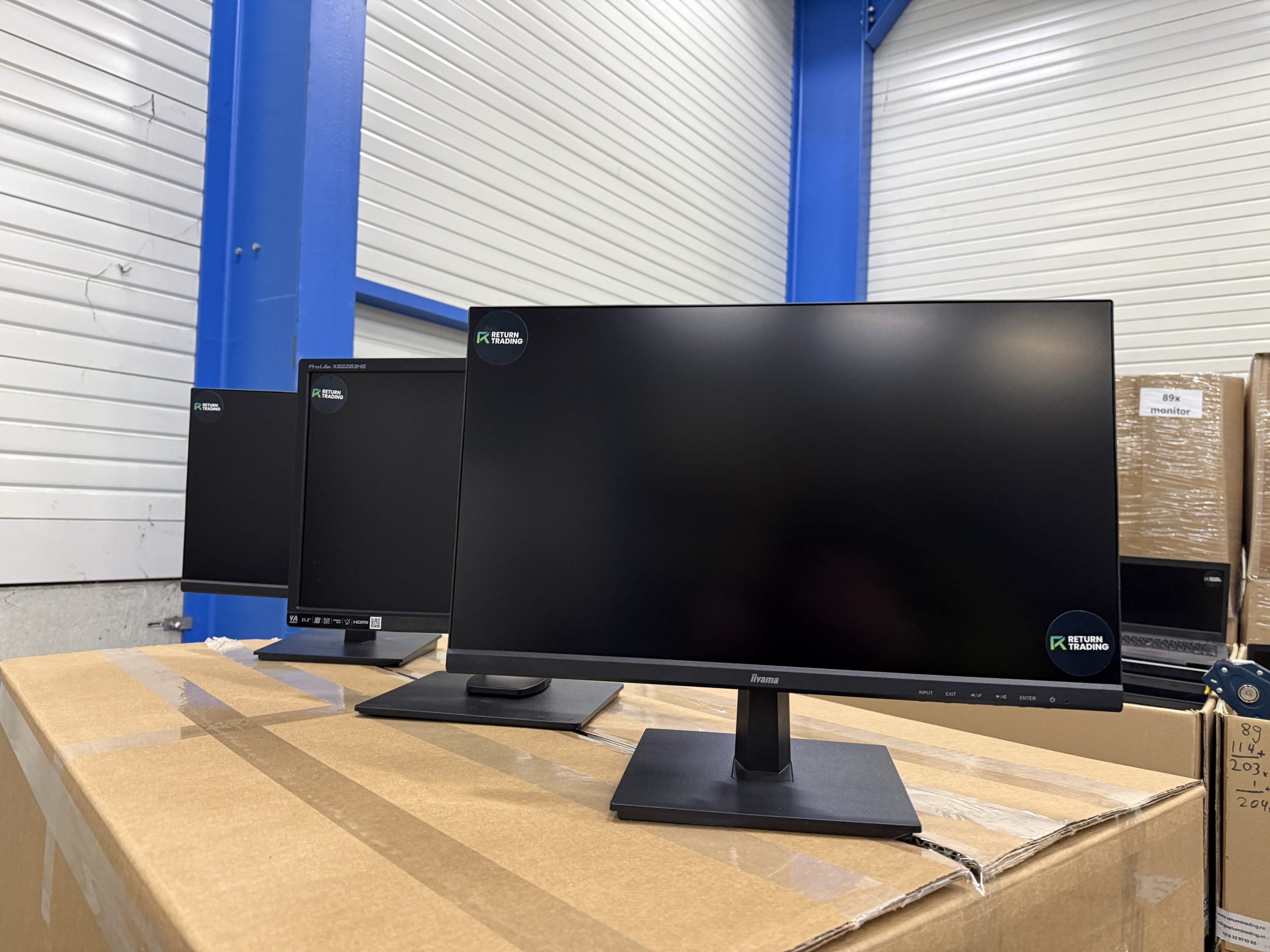 40x iiyama 22″ Inch Monitors - CazOOm